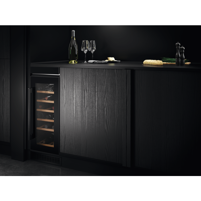 AEG AWUS020B5B 82cm Built In Wine Cellar - AWUS020B5B
